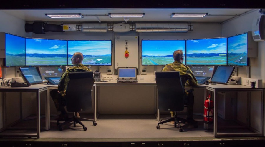 Frequentis and Us DoD Enhance Operator Safety and Situational Awareness ... Frequentis and Us DoD Enhance Operator Safety and Situational Awareness ...